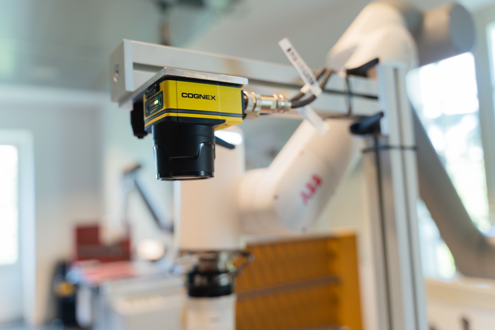 Cobot. Pick & Place intelligente con guida visiva - Fondazione Dalmine