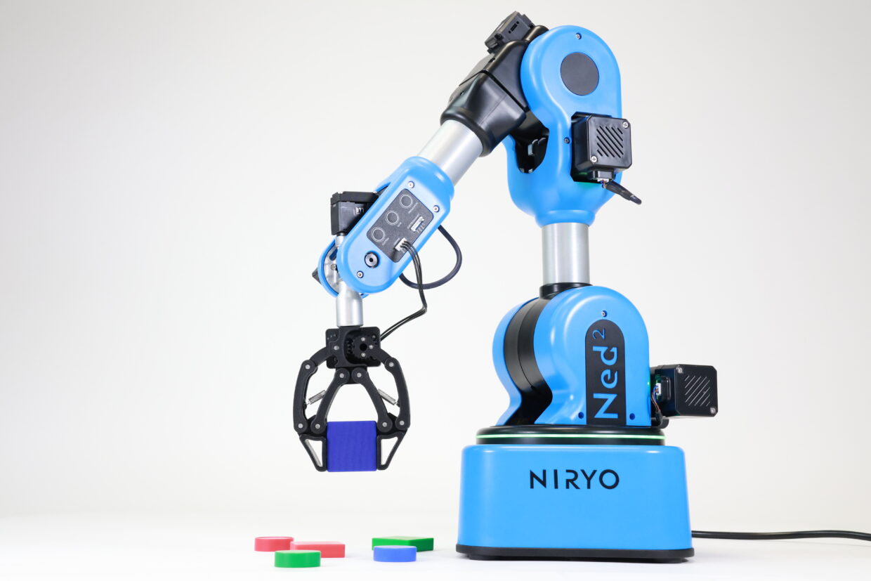 Robot in laboratorio - Fondazione Dalmine